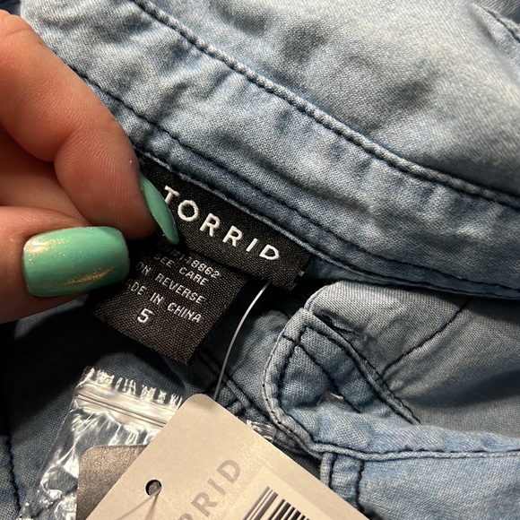 torrid | Tops | Torrid Plus Size Light Denim Dip Dye Ombre Button Front ...